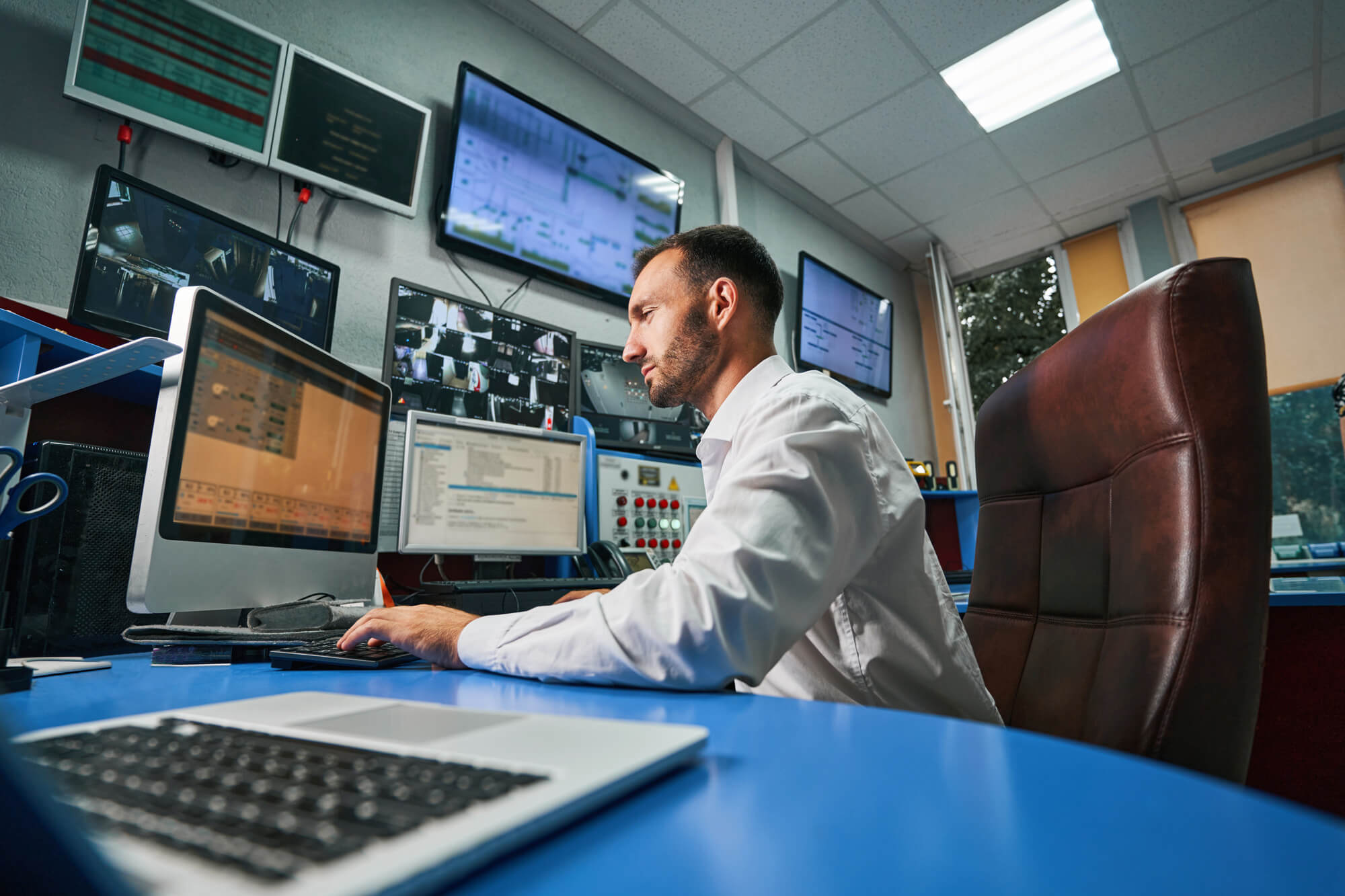 Managed IT Versus IT Consulting: Which Is Better For Your Business ...